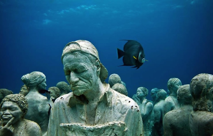 Silent Evolution : une expo entière sous la mer - YZGeneration