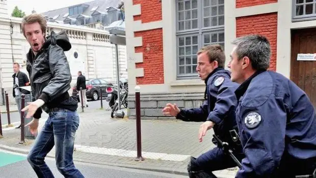 Au début, c’était juste une course-poursuite | YZGeneration