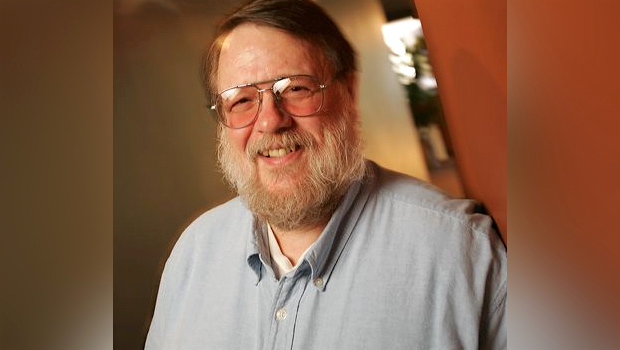 Décès de Ray Tomlinson : L’Inventeur du Mail et de l’@robase - YZGeneration